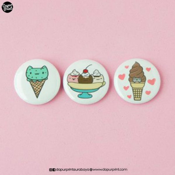 10 Desain Pin Custom Kekinian yang Tetap Hits di 2025 - Dapur Print